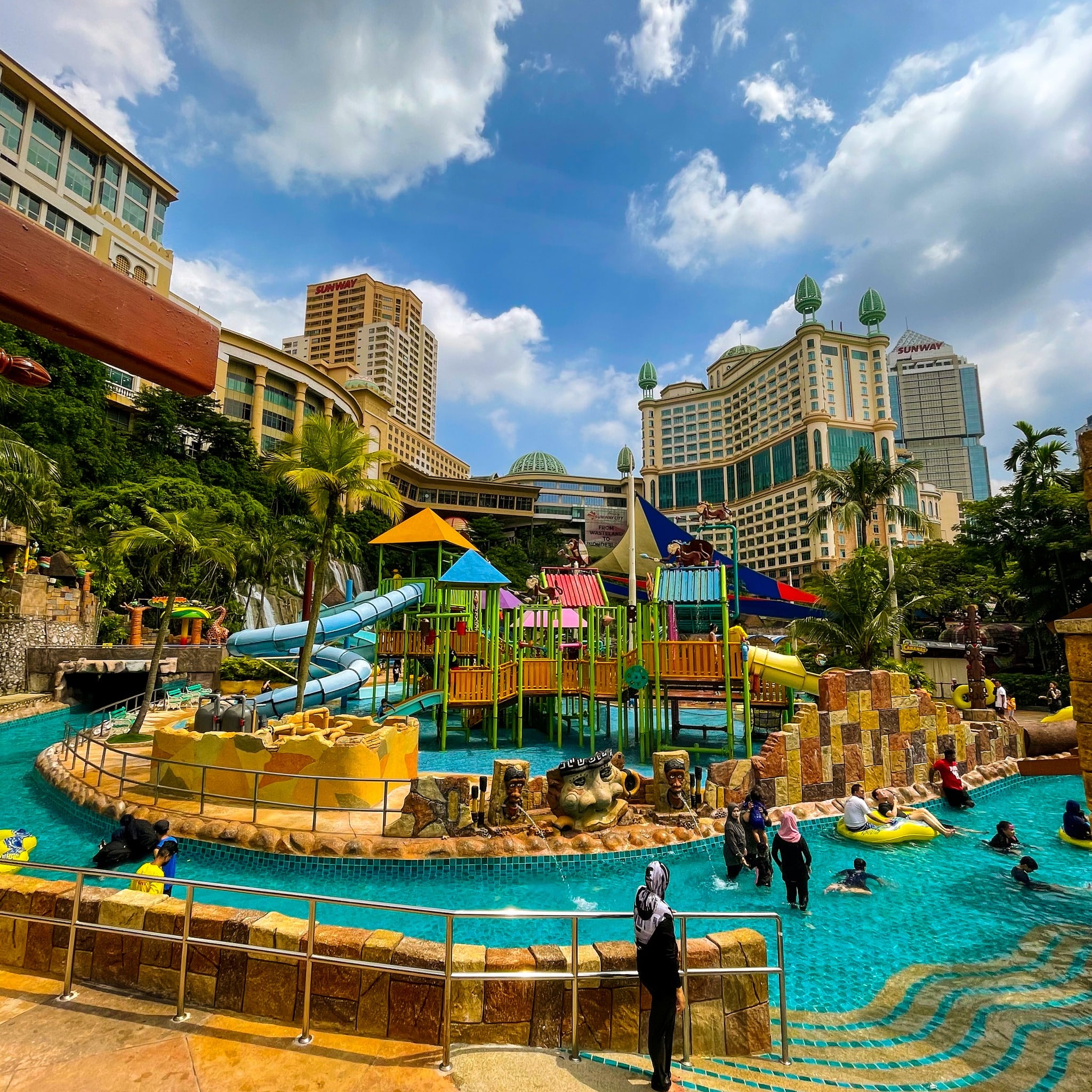 12 Taman Tema Menarik Di Malaysia - Cuti Viral