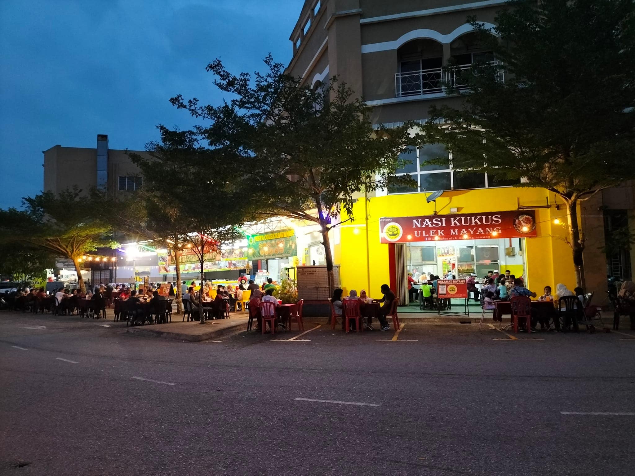 7 Tempat Makan Sedap di Rawang - Cuti Viral