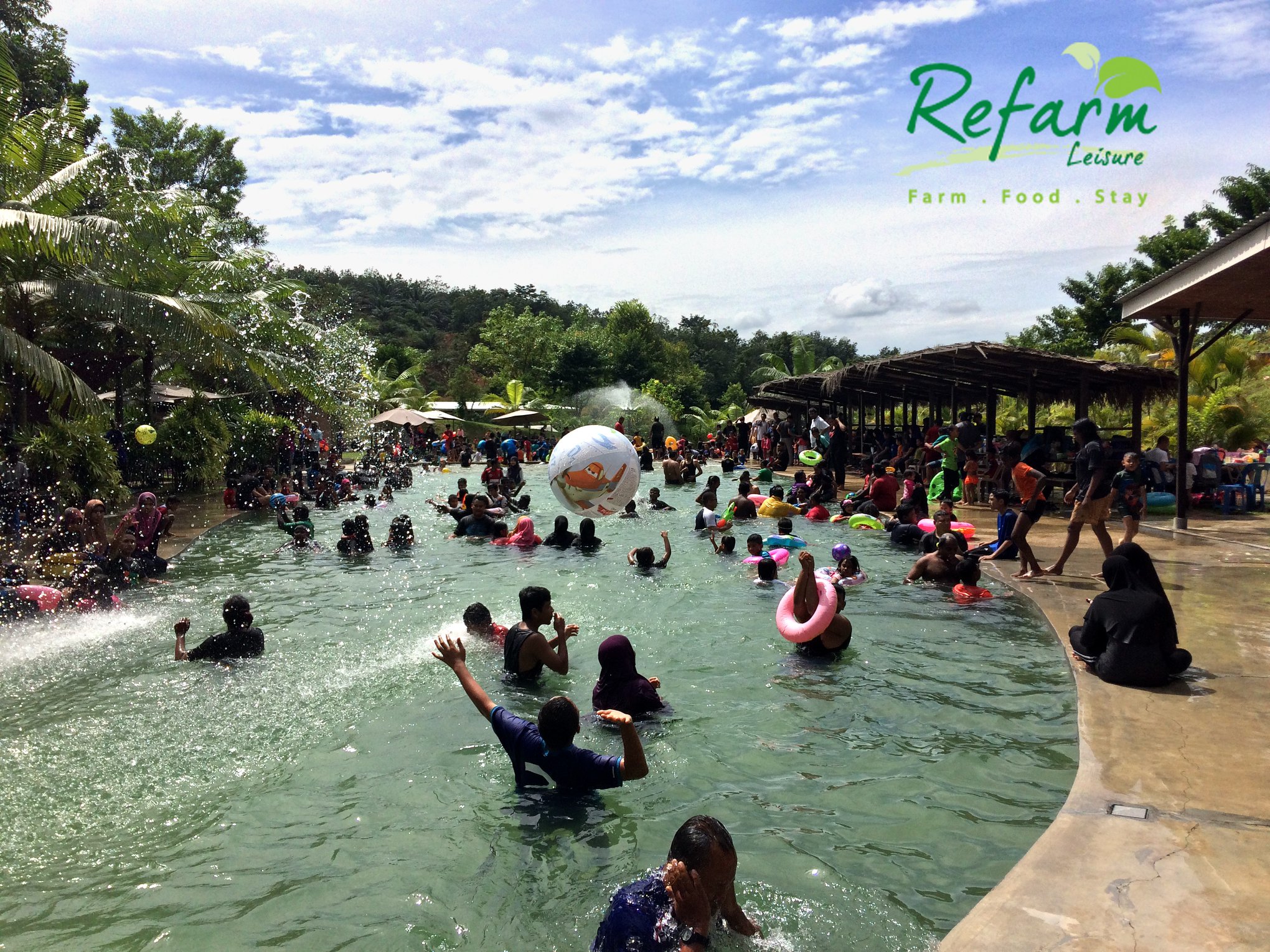 Refarm Kampar - Percutian Dalam Ladang Yang Menakjubkan - Cuti Viral