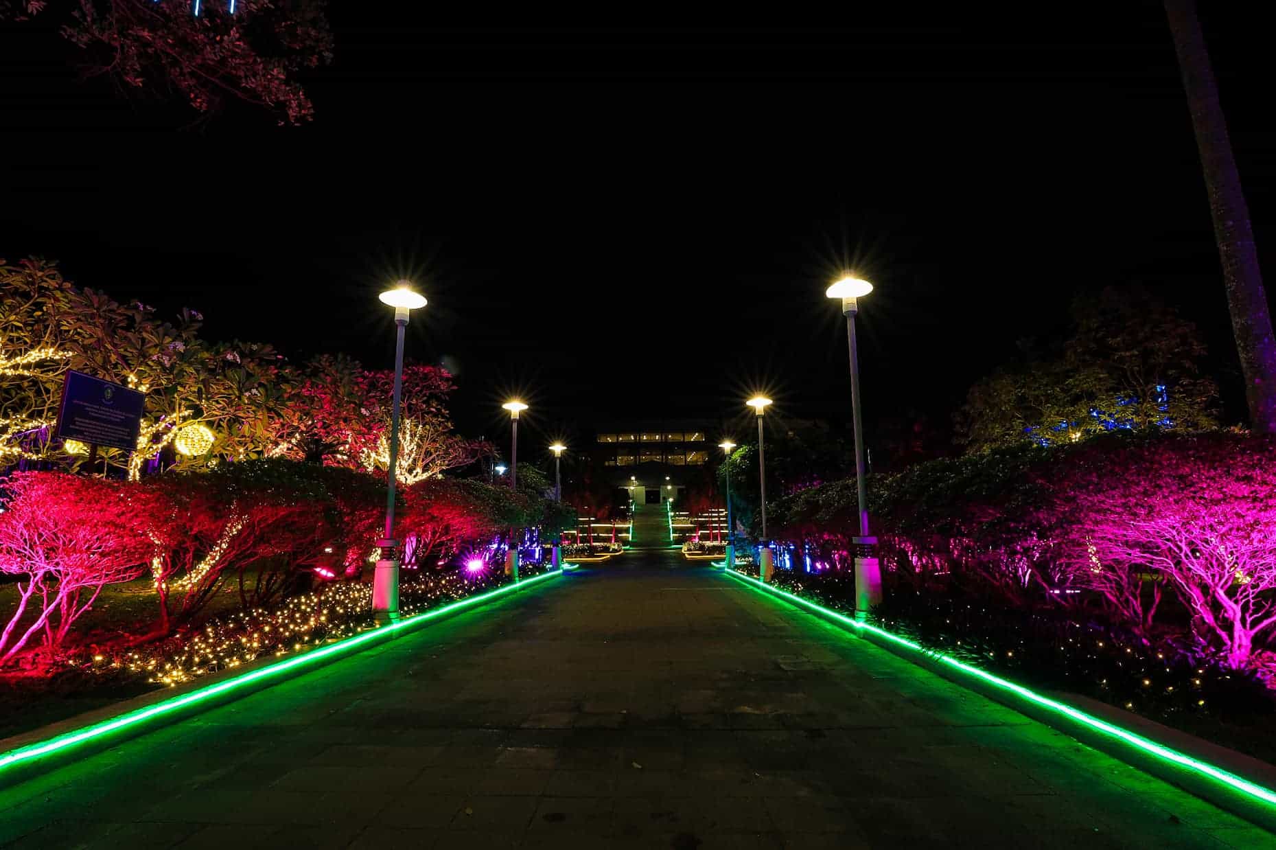 Putrajaya Secret Garden - Taman Rahsia Yang Sudah Terbongkar - Cuti Viral